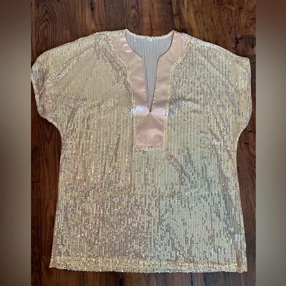 Tops | Nwot Gold Sequin Tunic Size Xl | Poshmark